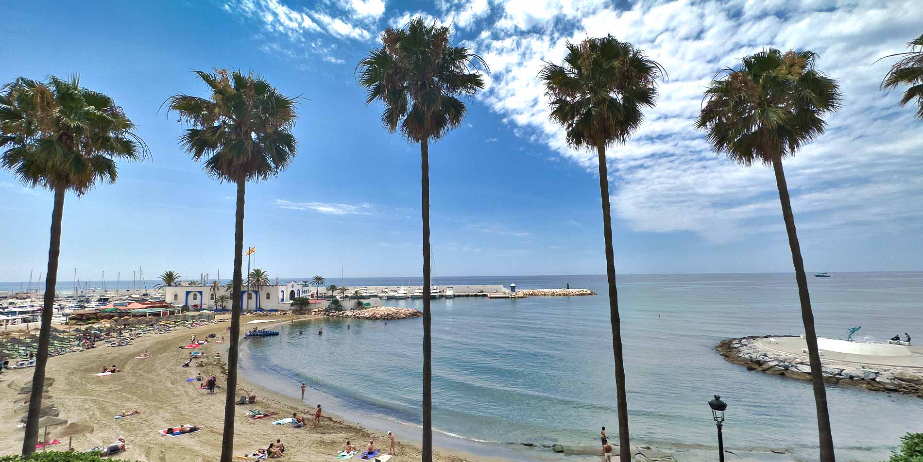 Amazing Apartment on the Beachfront in Marbella Centre with Sea views